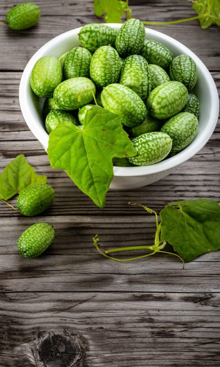 17 Green Fruits With Photos - Clean Eating Kitchen