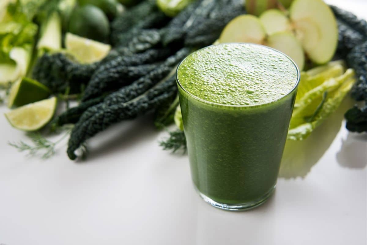 13+ Juice Recipes for Weight Loss (From a Nutritionist) - Clean Eating ...